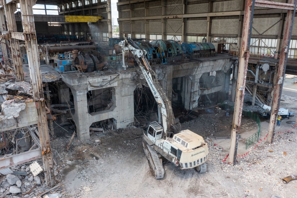 Multi-faceted demolition, remediation and recovery services - BIC Magazine