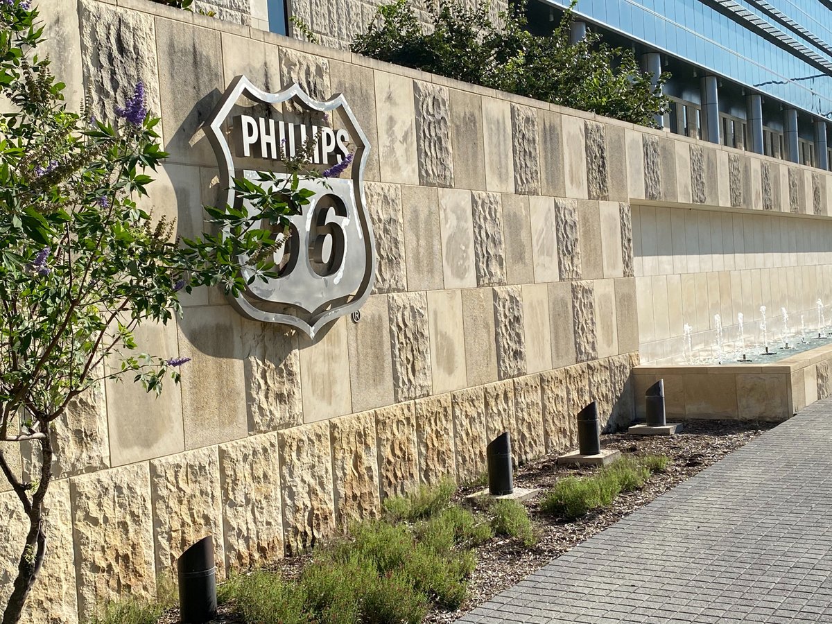 Phillips 66 delivers strong 4Q 2023 results, advances strategic ...