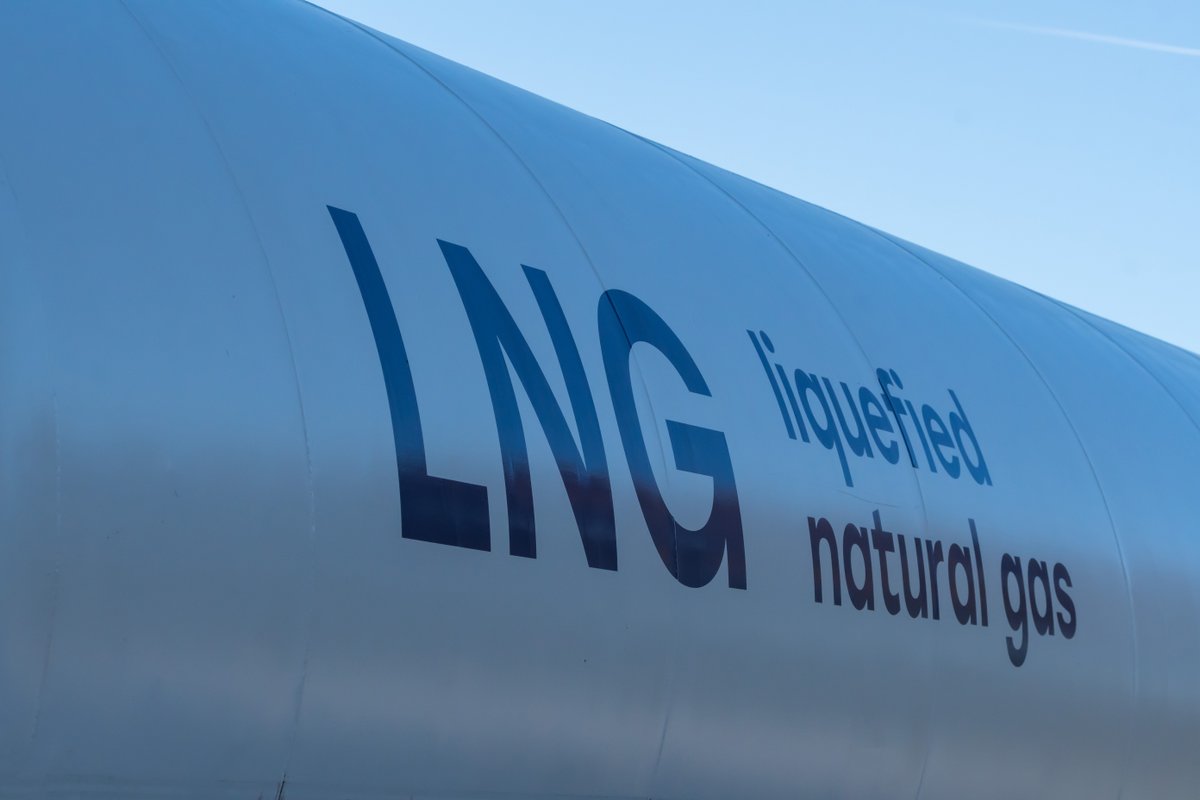 Tanzania expects to sign $42 billion mega LNG project before June - BIC ...